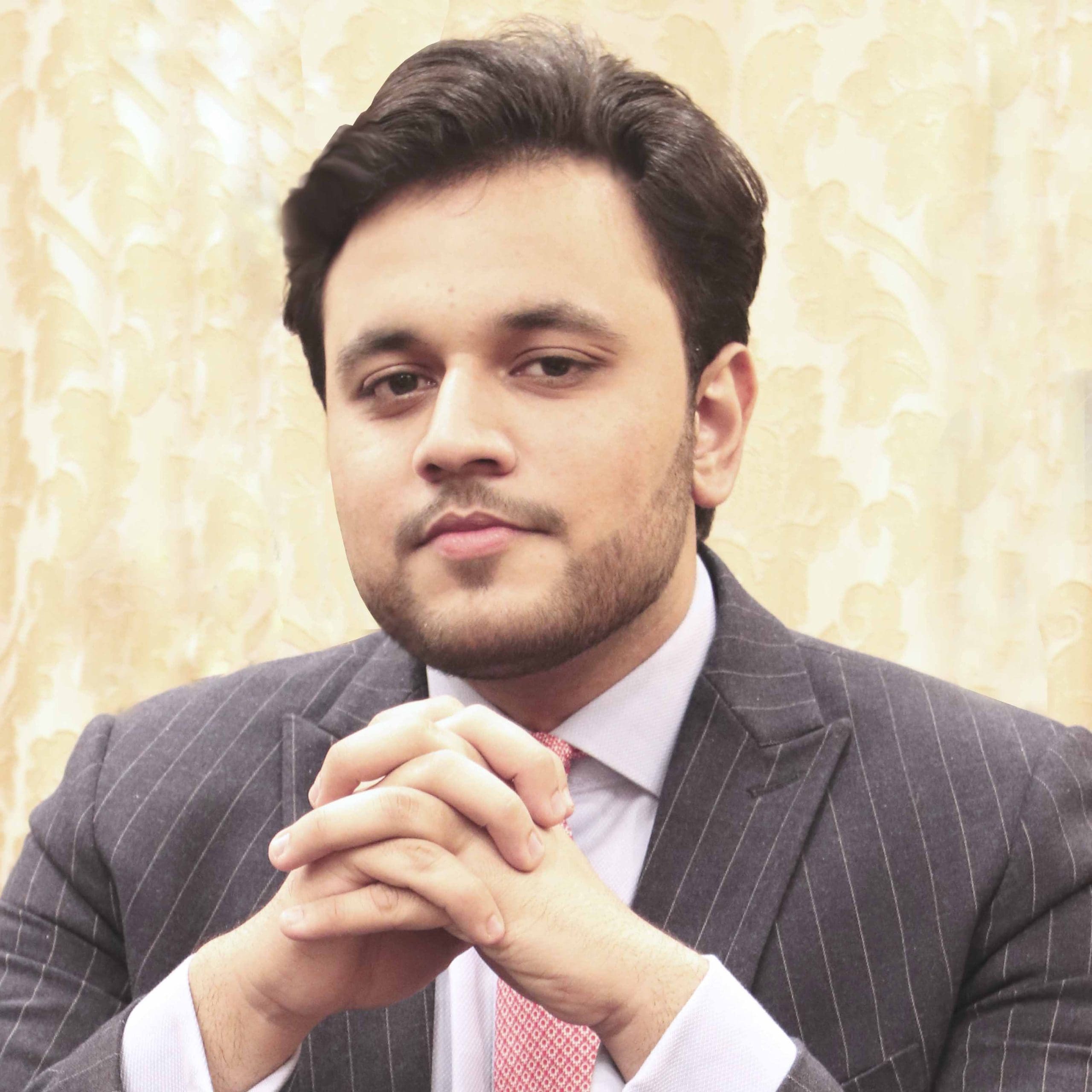 About Us - MacBook Journal