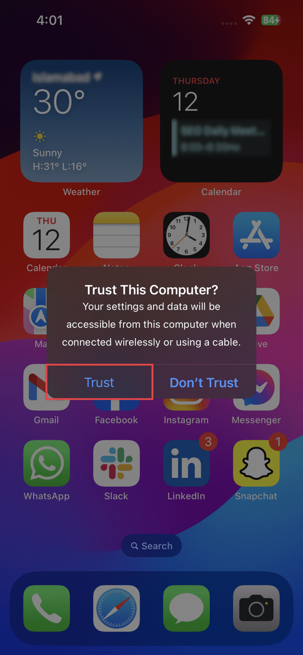 How to Transfer Photos From an iPhone to a Mac: 6 Quick Ways